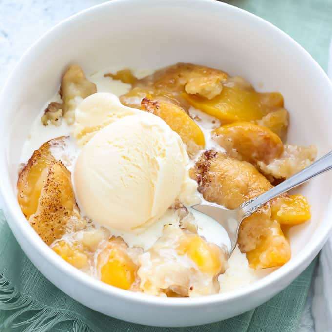 Peach Cobbler - Cup of Yum