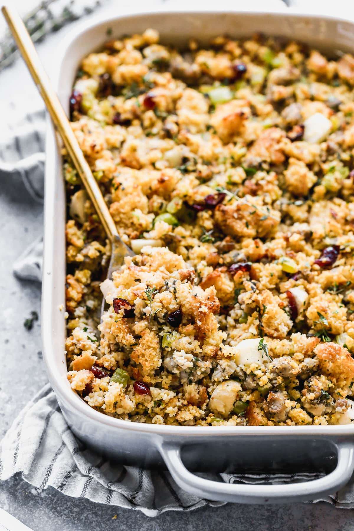 Cornbread Stuffing - Cup of Yum