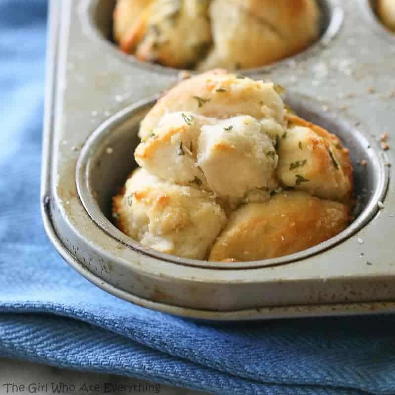 Mini Garlic Monkey Bread - Cup of Yum