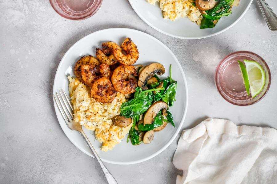 Keto Spicy Shrimp & Cauliflower Risotto - Cup of Yum